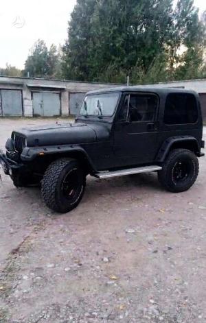 Black Jeep Wrangler 1988 in Silale, with an engine capacity of 4.20 L and mileage of 255 thousand km for 7400 €, photo  on AUTOMOTO.COM.LV