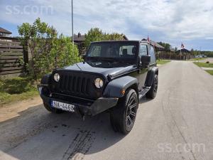 Melns Jeep Wrangler 2011 Rīga, ar dzinēja tilpumu 2.80 L un nobraukumu 199 tūkst. km par 18000 €, foto 3 vietnē AUTOMOTO.COM.LV