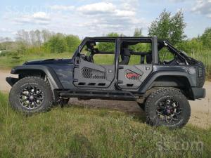 Melns Jeep Wrangler 2011 Rīga, ar dzinēja tilpumu 2.80 L un nobraukumu 184 tūkst. km par 24500 €, foto 15 vietnē AUTOMOTO.COM.LV