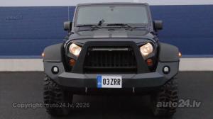 Melns Jeep Wrangler 2012 Tallina, ar dzinēja tilpumu 2.80 L un nobraukumu 132 tūkst. km par 25000 €, foto 5 vietnē AUTOMOTO.COM.LV