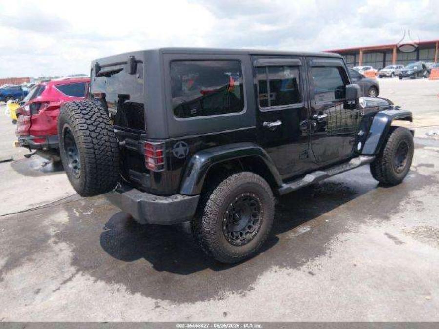 Black Jeep Wrangler 2013 in Klaipeda, with an engine capacity of 3.60 L and mileage of 206 thousand km for 13200 €, photo 5 on AUTOMOTO.COM.LV