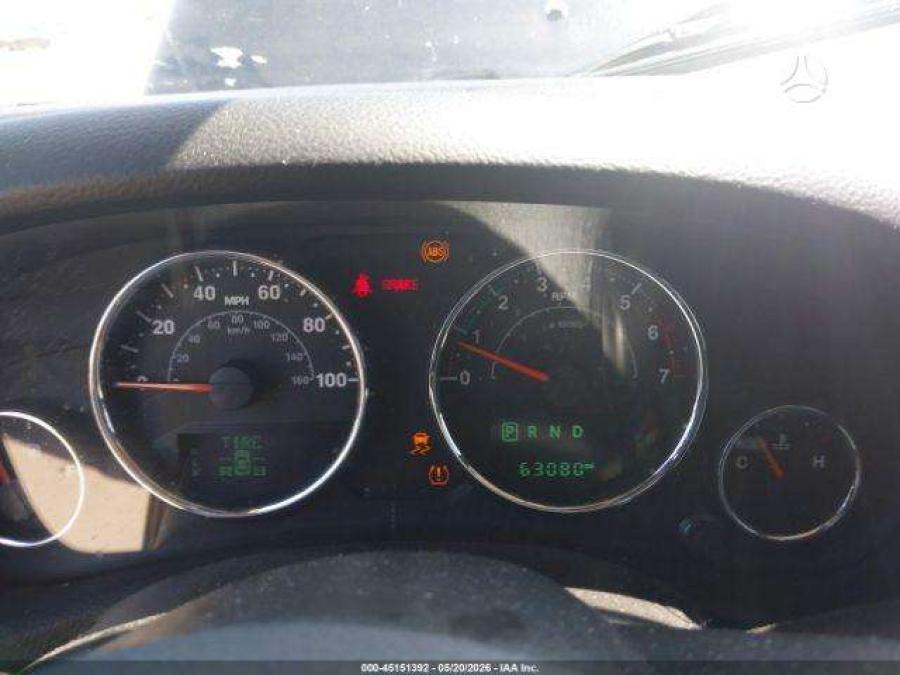 Melns Jeep Wrangler 2018 Klaipėda, ar dzinēja tilpumu 3.60 L un nobraukumu 102 tūkst. km par 8600 €, foto 8 vietnē AUTOMOTO.COM.LV