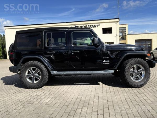 Melns Jeep Wrangler 2019 Talsi, ar dzinēja tilpumu 2.00 L un nobraukumu 118 tūkst. km par 32000 €, foto 4 vietnē AUTOMOTO.COM.LV