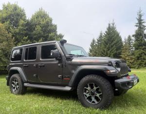 Melns Jeep Wrangler 2019 Radviliškis, ar dzinēja tilpumu 2.00 L un nobraukumu 110 tūkst. km par 25500 €, foto 3 vietnē AUTOMOTO.COM.LV