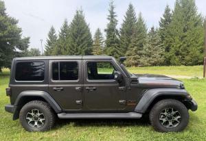 Melns Jeep Wrangler 2019 Radviliškis, ar dzinēja tilpumu 2.00 L un nobraukumu 110 tūkst. km par 25500 €, foto 5 vietnē AUTOMOTO.COM.LV