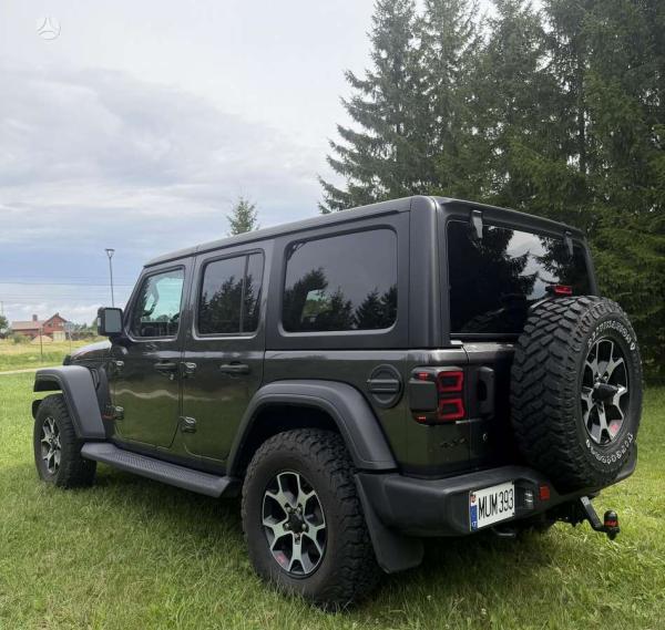 Melns Jeep Wrangler 2019 Radviliškis, ar dzinēja tilpumu 2.00 L un nobraukumu 110 tūkst. km par 25500 €, foto 5 vietnē AUTOMOTO.COM.LV