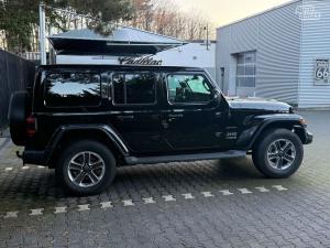 Black Jeep Wrangler 2020 in Kaunas, with an engine capacity of 2.10 L and mileage of 31 thousand km for 30537 €, photo 2 on AUTOMOTO.COM.LV