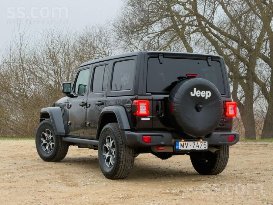 Melns Jeep Wrangler 2021 Liepāja, ar dzinēja tilpumu 2.00 L un nobraukumu 63 tūkst. km par 44999 €, foto 4 vietnē AUTOMOTO.COM.LV