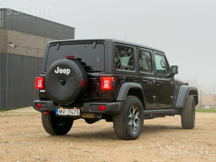 Melns Jeep Wrangler 2021 Liepāja, ar dzinēja tilpumu 2.00 L un nobraukumu 63 tūkst. km par 44999 €, foto 6 vietnē AUTOMOTO.COM.LV
