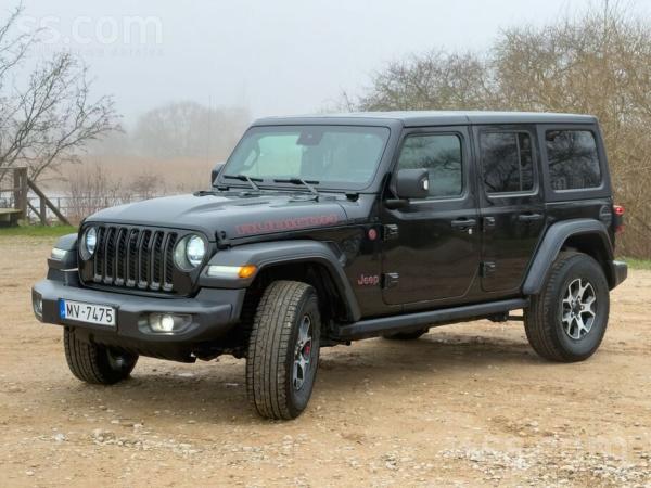 Black Jeep Wrangler 2021 in Liepaja, with an engine capacity of 2.00 L and mileage of 63 thousand km for 44999 €, photo 3 on AUTOMOTO.COM.LV