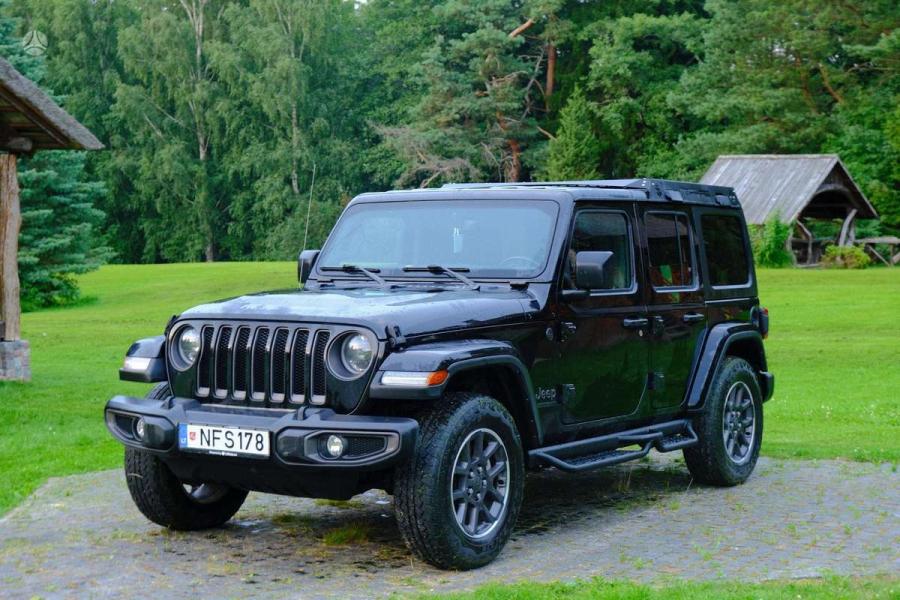 Melns Jeep Wrangler 2021 Kauņa, ar dzinēja tilpumu 2.00 L un nobraukumu 109 tūkst. km par 32999 €, foto 11 vietnē AUTOMOTO.COM.LV