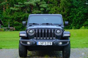 Melns Jeep Wrangler 2021 Kauņa, ar dzinēja tilpumu 2.00 L un nobraukumu 109 tūkst. km par 32999 €, foto 13 vietnē AUTOMOTO.COM.LV