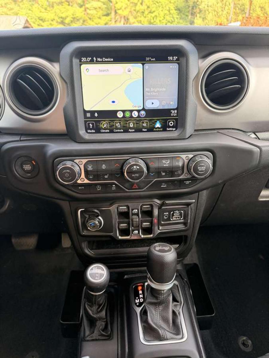 Melns Jeep Wrangler 2021 Kauņa, ar dzinēja tilpumu 2.00 L un nobraukumu 109 tūkst. km par 32999 €, foto 35 vietnē AUTOMOTO.COM.LV