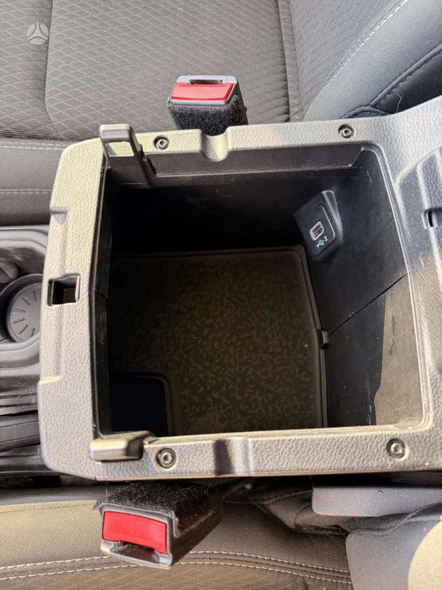 Melns Jeep Wrangler 2021 Kauņa, ar dzinēja tilpumu 2.00 L un nobraukumu 109 tūkst. km par 32999 €, foto 37 vietnē AUTOMOTO.COM.LV
