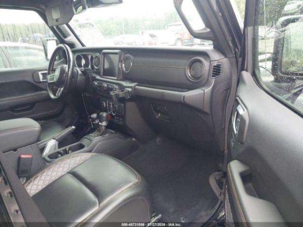 Melns Jeep Wrangler 2021 Klaipėda, ar dzinēja tilpumu 0.00 L un nobraukumu 54 tūkst. km par 12000 €, foto 5 vietnē AUTOMOTO.COM.LV