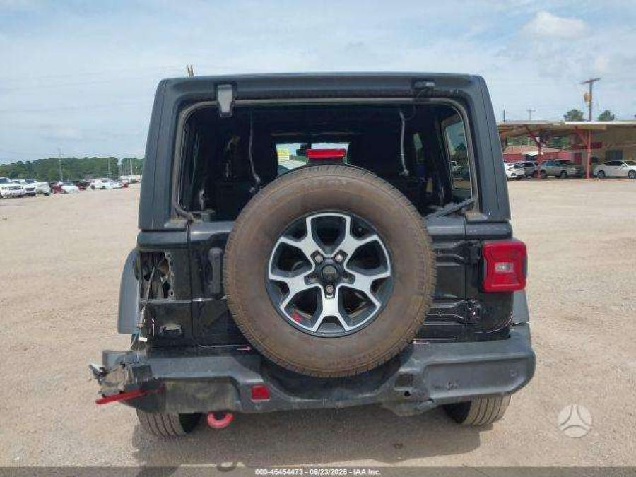 Black Jeep Wrangler 2021 in Klaipeda, with an engine capacity of 0.00 L and mileage of 78 thousand km for 13500 €, photo 17 on AUTOMOTO.COM.LV