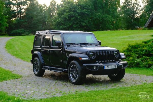 Melns Jeep Wrangler 2021 Kauņa, ar dzinēja tilpumu 2.00 L un nobraukumu 109 tūkst. km par 32899 €, foto 2 vietnē AUTOMOTO.COM.LV