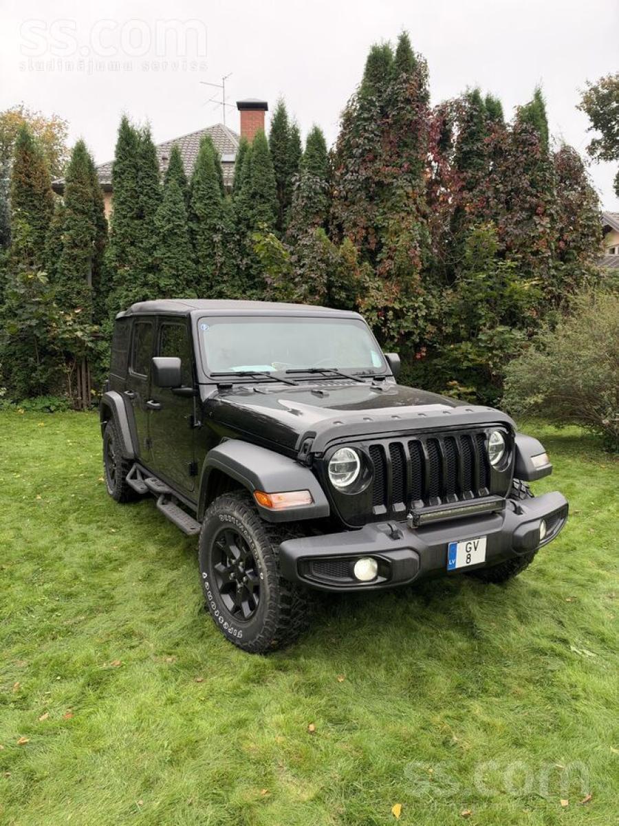 Melns Jeep Wrangler 2021 Rīga, ar dzinēja tilpumu 3.00 L un nobraukumu 70 tūkst. km par 36500 €, foto 1 vietnē AUTOMOTO.COM.LV