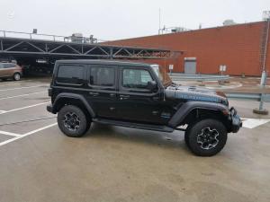 Black Jeep Wrangler 2022 in Kaunas, with an engine capacity of 2.00 L and mileage of 38 thousand km for 39000 €, photo 14 on AUTOMOTO.COM.LV