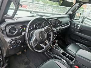 Black Jeep Wrangler 2022 in Kaunas, with an engine capacity of 2.00 L and mileage of 38 thousand km for 39000 €, photo 19 on AUTOMOTO.COM.LV