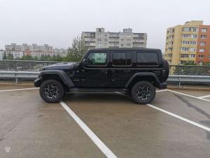 Black Jeep Wrangler 2022 in Kaunas, with an engine capacity of 2.00 L and mileage of 38 thousand km for 39000 €, photo 30 on AUTOMOTO.COM.LV