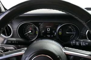 Black Jeep Wrangler 2022 in Kretinga, with an engine capacity of 2.00 L and mileage of 33 thousand km for 42999 €, photo 34 on AUTOMOTO.COM.LV