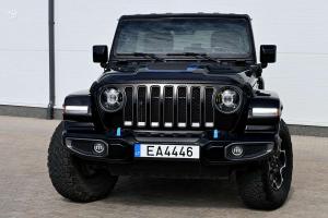 Black Jeep Wrangler 2022 in Kretinga, with an engine capacity of 2.00 L and mileage of 33 thousand km for 42999 €, photo 3 on AUTOMOTO.COM.LV