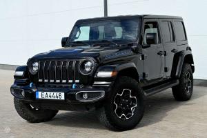 Black Jeep Wrangler 2022 in Kretinga, with an engine capacity of 2.00 L and mileage of 33 thousand km for 42999 €, photo 4 on AUTOMOTO.COM.LV