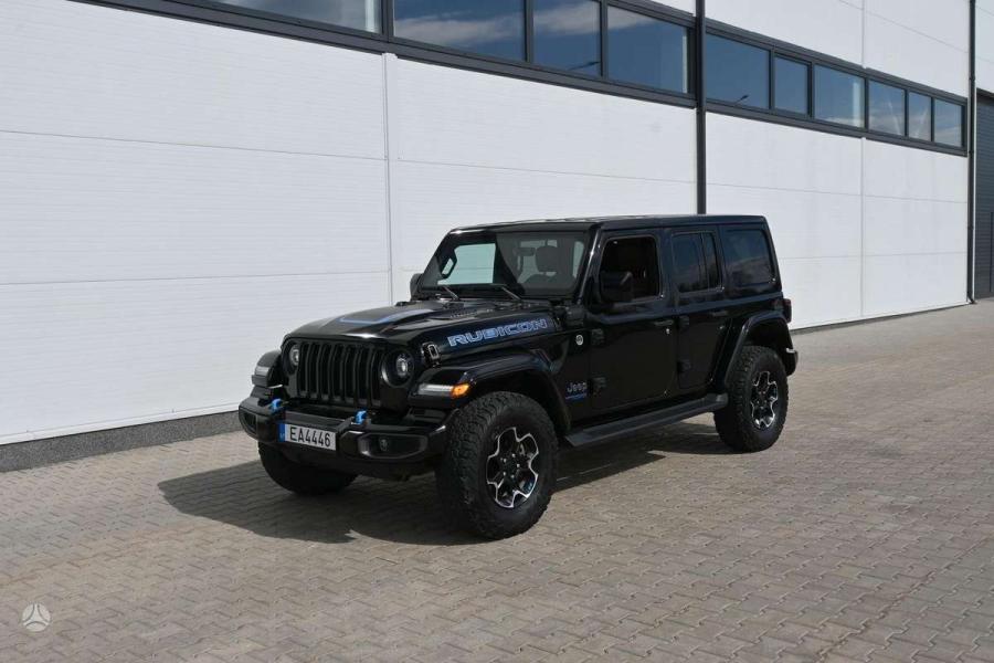 Black Jeep Wrangler 2022 in Kretinga, with an engine capacity of 2.00 L and mileage of 33 thousand km for 42999 €, photo 16 on AUTOMOTO.COM.LV