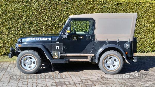 Melns Jeep Wrangler 2004 Tallina, ar dzinēja tilpumu 2.40 L un nobraukumu 155 tūkst. km par 18000 €, foto 5 vietnē AUTOMOTO.COM.LV