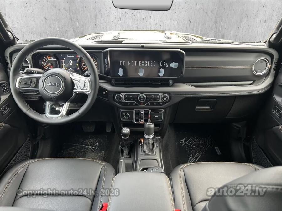 Black Jeep Wrangler 2026 in Tallinn, with an engine capacity of 2.00 L and mileage of 5 thousand km for 68990 €, photo 4 on AUTOMOTO.COM.LV
