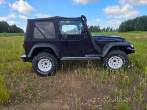 Blue Jeep Wrangler 1998 in Tallinn, with an engine capacity of 2.50 L and mileage of 0 thousand km for 11500 €, photo 5 on AUTOMOTO.COM.LV
