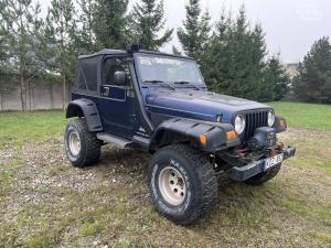 Zils Jeep Wrangler 2004 Mažeikiai, ar dzinēja tilpumu 4.00 L un nobraukumu 175 tūkst. km par 7500 €, foto 2 vietnē AUTOMOTO.COM.LV