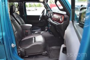 Zils Jeep Wrangler 2020 Rīga, ar dzinēja tilpumu 2.00 L un nobraukumu 42 tūkst. km par 37900 €, foto 14 vietnē AUTOMOTO.COM.LV
