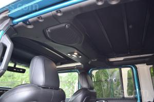 Zils Jeep Wrangler 2020 Rīga, ar dzinēja tilpumu 2.00 L un nobraukumu 42 tūkst. km par 37900 €, foto 17 vietnē AUTOMOTO.COM.LV