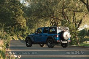 Zils Jeep Wrangler 2021 Tallina, ar dzinēja tilpumu 2.00 L un nobraukumu 103 tūkst. km par 47900 €, foto 4 vietnē AUTOMOTO.COM.LV