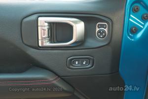 Zils Jeep Wrangler 2021 Tallina, ar dzinēja tilpumu 2.00 L un nobraukumu 103 tūkst. km par 47900 €, foto 11 vietnē AUTOMOTO.COM.LV