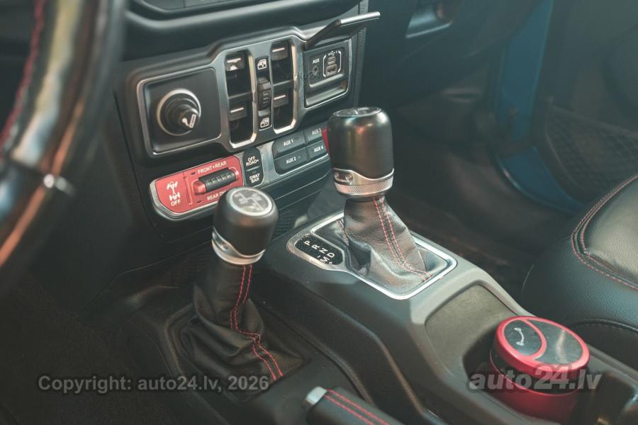 Zils Jeep Wrangler 2021 Tallina, ar dzinēja tilpumu 2.00 L un nobraukumu 103 tūkst. km par 47900 €, foto 12 vietnē AUTOMOTO.COM.LV