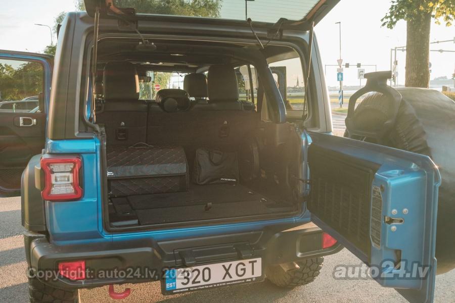 Zils Jeep Wrangler 2021 Tallina, ar dzinēja tilpumu 2.00 L un nobraukumu 103 tūkst. km par 47900 €, foto 14 vietnē AUTOMOTO.COM.LV