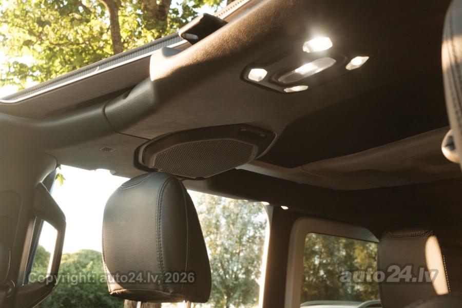 Zils Jeep Wrangler 2021 Tallina, ar dzinēja tilpumu 2.00 L un nobraukumu 103 tūkst. km par 47900 €, foto 19 vietnē AUTOMOTO.COM.LV
