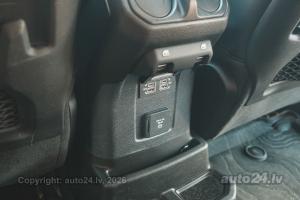 Zils Jeep Wrangler 2021 Tallina, ar dzinēja tilpumu 2.00 L un nobraukumu 103 tūkst. km par 47900 €, foto 20 vietnē AUTOMOTO.COM.LV