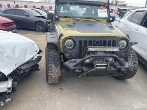Jeep Wrangler 2007 Viļņa, ar dzinēja tilpumu 3.80 L un nobraukumu 220 tūkst. km par 8100 €, foto 12 vietnē AUTOMOTO.COM.LV