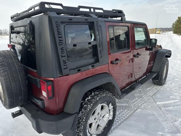 Jeep Wrangler 2010 in Siauliai, with an engine capacity of 3.70 L and mileage of 165 thousand km for 10500 €, photo 9 on AUTOMOTO.COM.LV