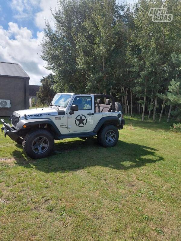 Jeep Wrangler 2012 Palanga, ar dzinēja tilpumu 3.60 L un nobraukumu 125 tūkst. km par 11500 €, foto 4 vietnē AUTOMOTO.COM.LV
