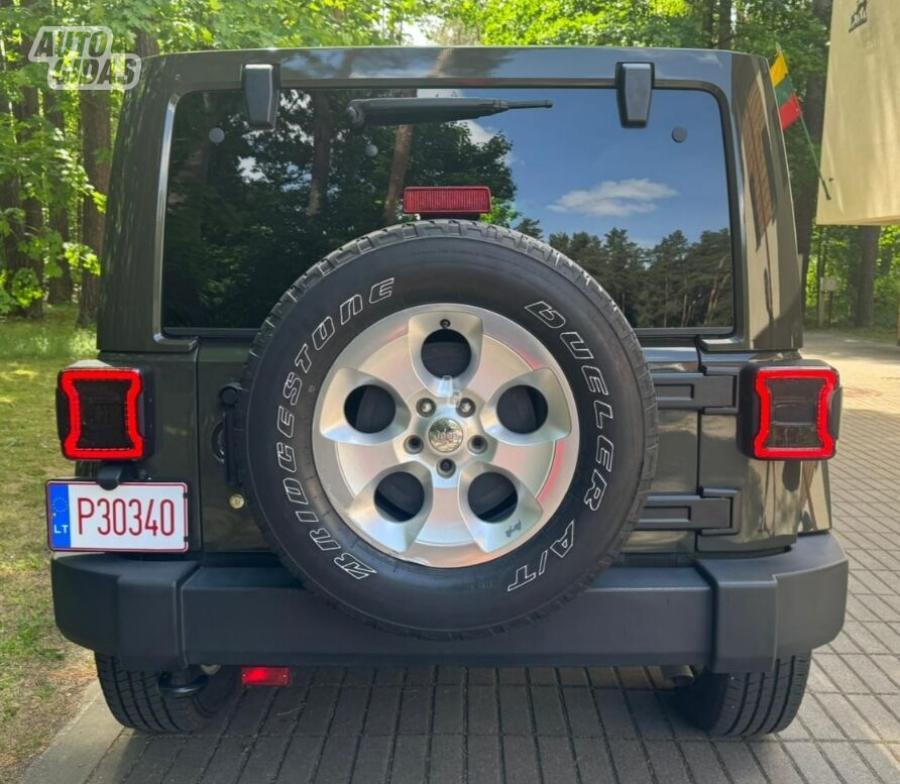 Jeep Wrangler 2015 Viļņa, ar dzinēja tilpumu 3.60 L un nobraukumu 138 tūkst. km par 20000 €, foto 12 vietnē AUTOMOTO.COM.LV