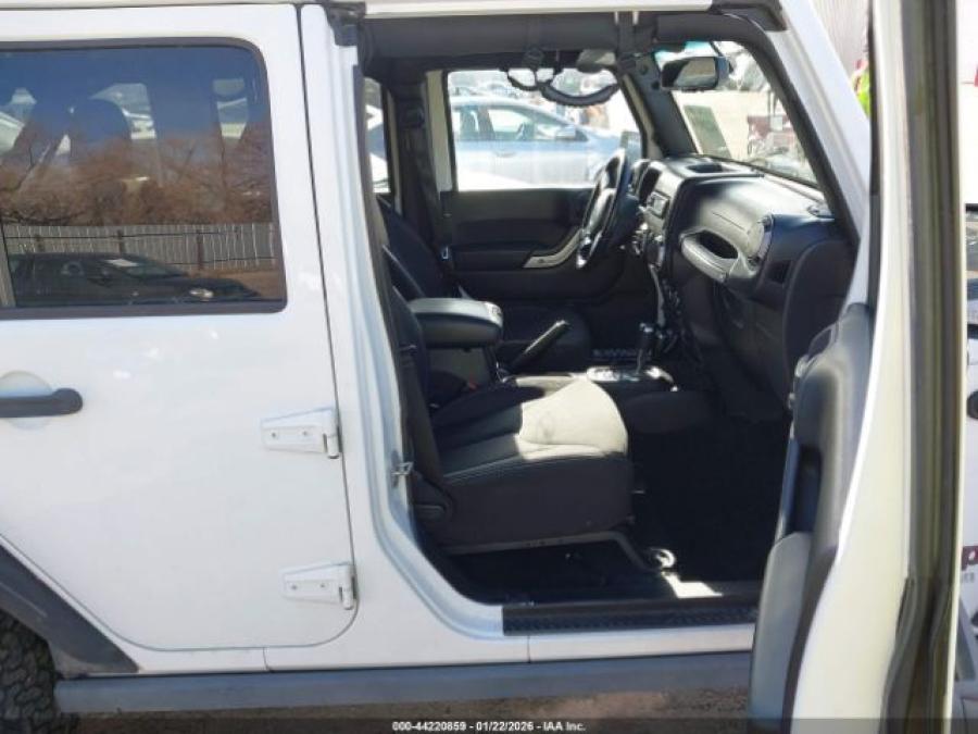 Jeep Wrangler 2016 Klaipėda, ar dzinēja tilpumu 0.00 L un nobraukumu 0 tūkst. km par 8300 €, foto 6 vietnē AUTOMOTO.COM.LV