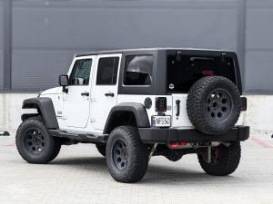 Jeep Wrangler 2016 Šauļi, ar dzinēja tilpumu 3.60 L un nobraukumu 190 tūkst. km par 21999 €, foto 7 vietnē AUTOMOTO.COM.LV