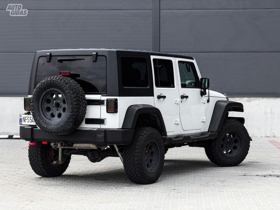 Jeep Wrangler 2016 Šauļi, ar dzinēja tilpumu 3.60 L un nobraukumu 190 tūkst. km par 21999 €, foto 8 vietnē AUTOMOTO.COM.LV