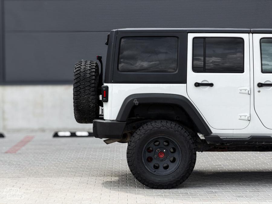 Jeep Wrangler 2016 Šauļi, ar dzinēja tilpumu 3.60 L un nobraukumu 190 tūkst. km par 21999 €, foto 12 vietnē AUTOMOTO.COM.LV