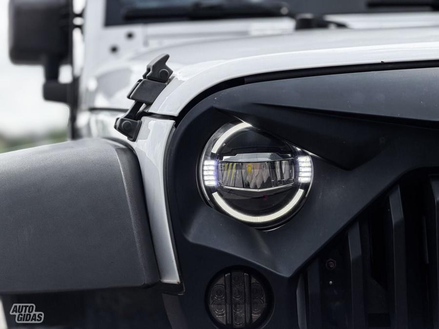 Jeep Wrangler 2016 Šauļi, ar dzinēja tilpumu 3.60 L un nobraukumu 190 tūkst. km par 21999 €, foto 19 vietnē AUTOMOTO.COM.LV